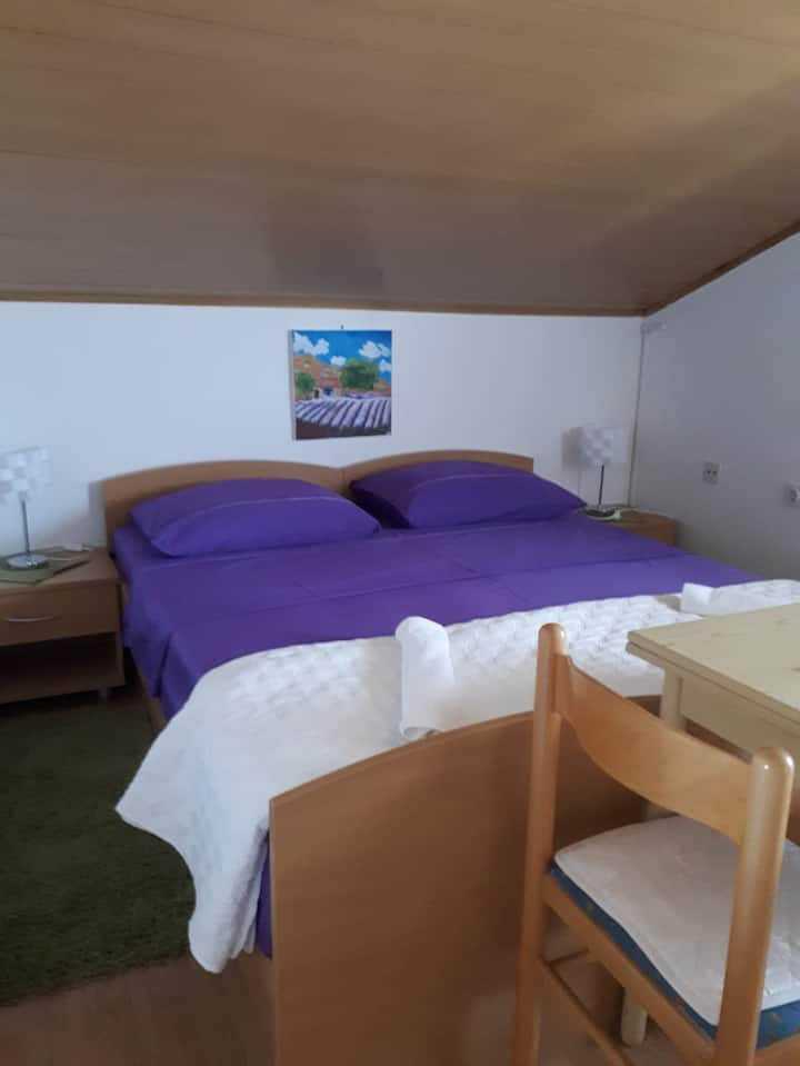 Room "Zagi" And Kitchen For 2  Near Np And Beach - Stari Grad