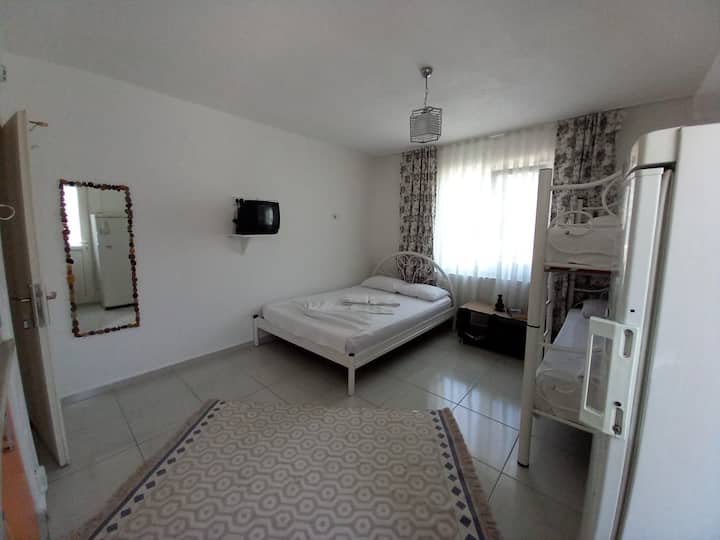 2 Sessiz Sakin Bir Tatil Için - Burhaniye