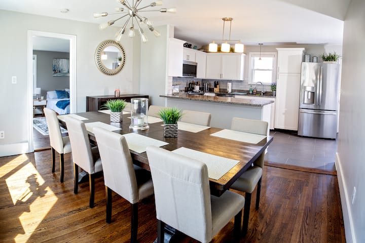 ! Rare 10 Guests/familyvacation+beachhouse!newport - Newport, RI