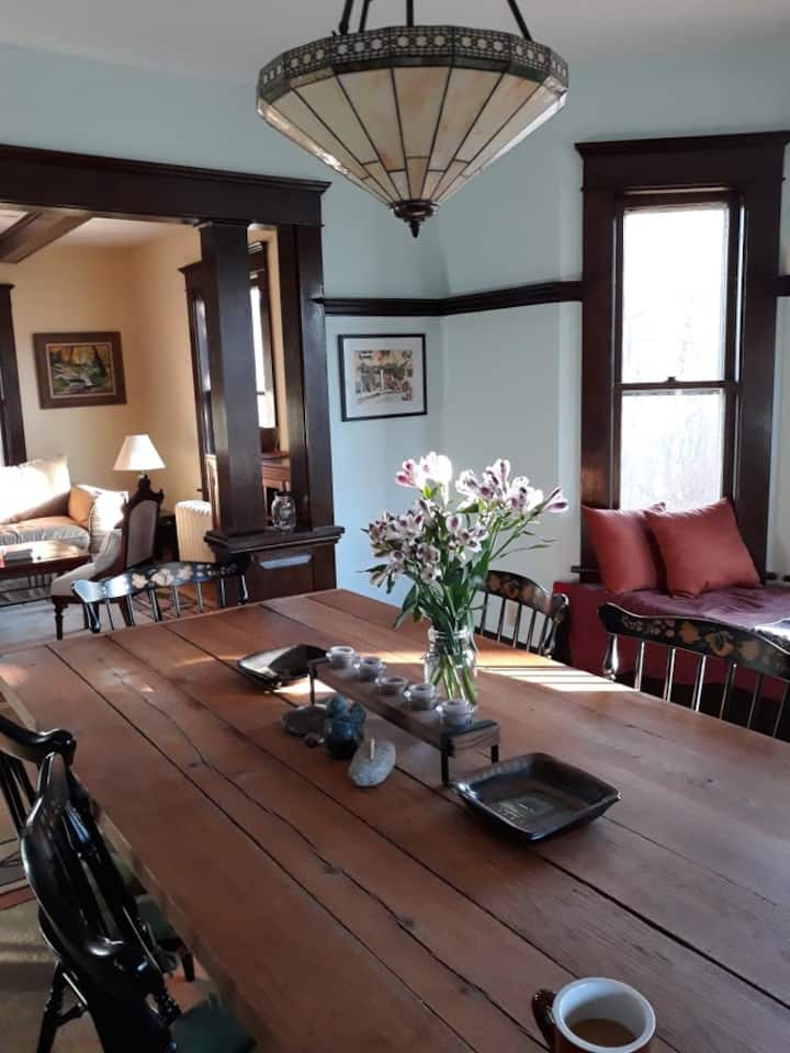 Visit Your Craftsman Home Away From Home Rm 1 Of 2 - Charlestown, NH