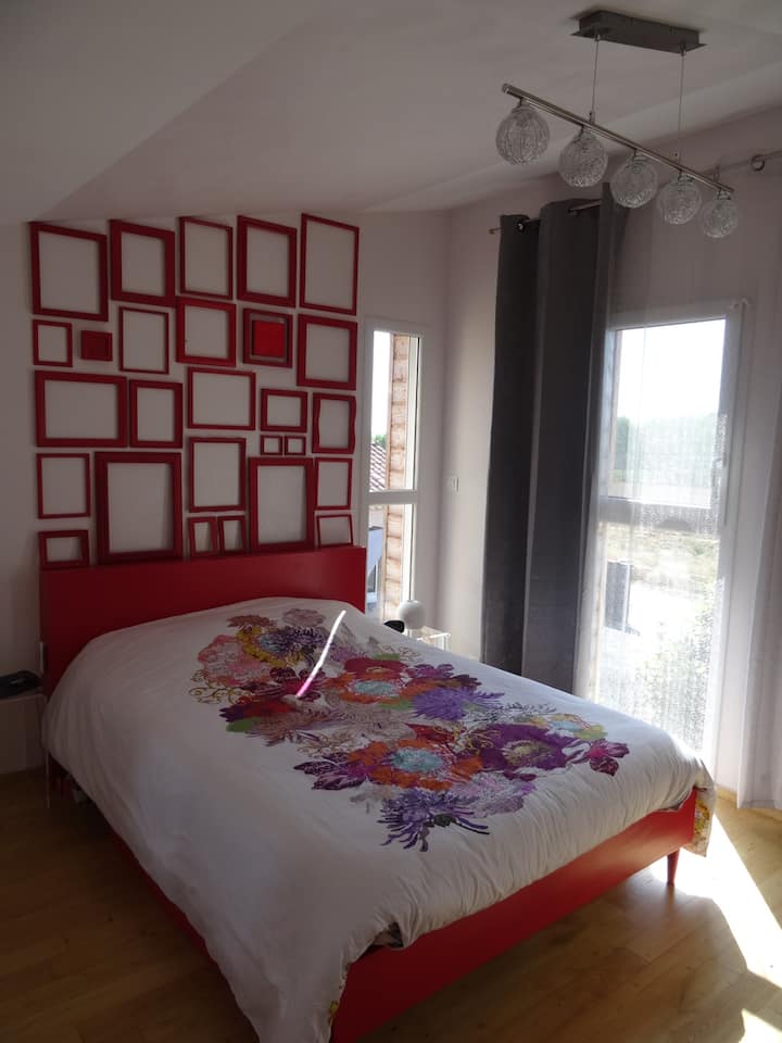 Jolie Chambre  Avec Salle De Bain - Gaillac