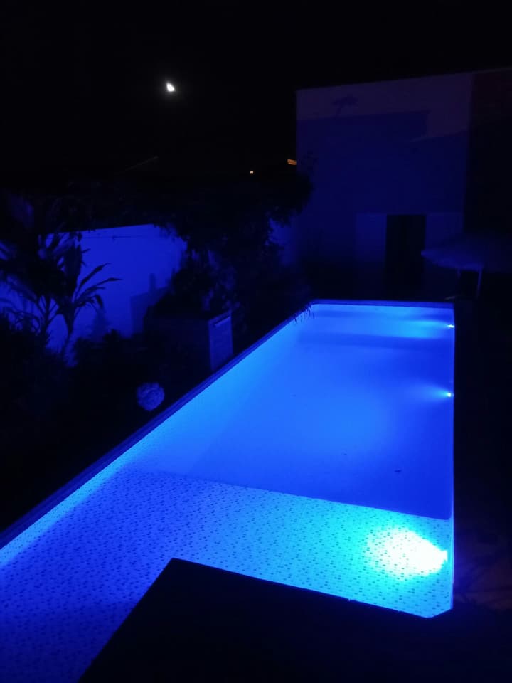 Aconchegante Acomodação Com Area De Spa Em Franca - Franca