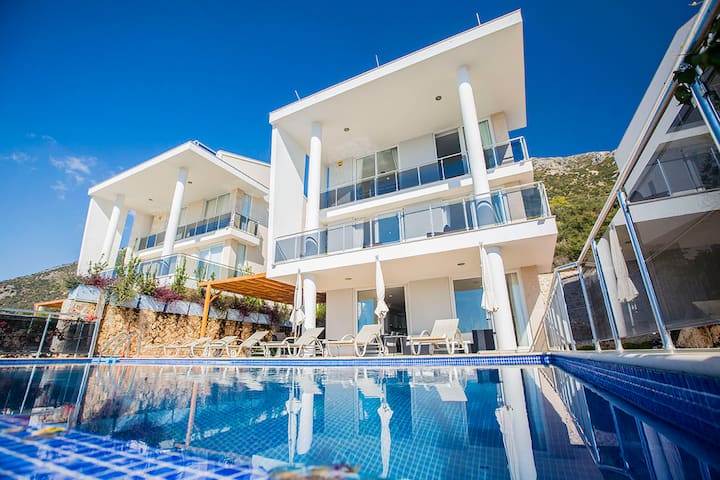Luxury Sea View Villa With Private Pool - Kalkan