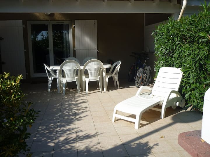 Maison Au Bord De La Mer, Piscine Dans Résidence. - Portiragnes