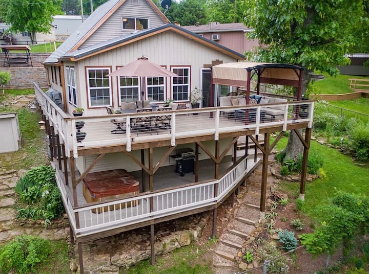 Lake Of Egypt Retreat - Marion, IL