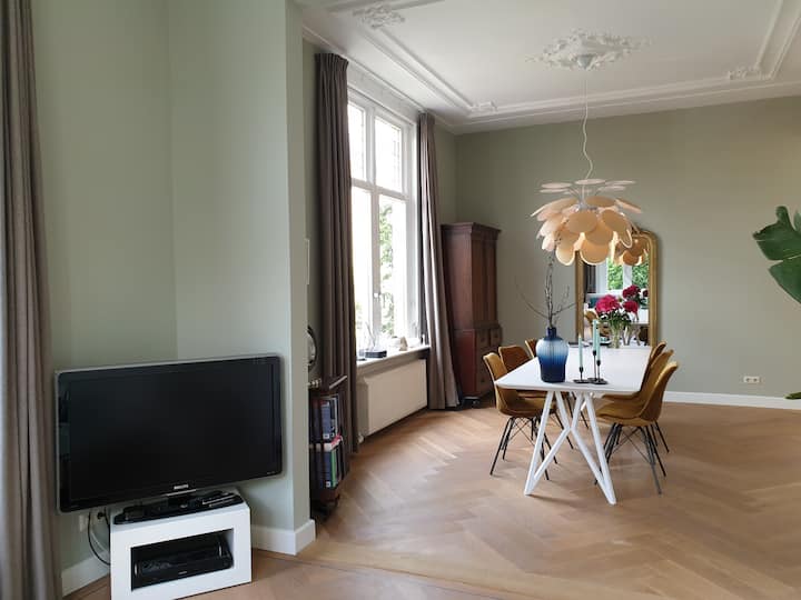 Spacious And Luxurious City Villa In Quiet Area - Hilversum