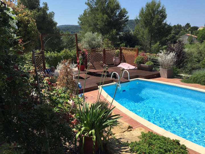 Beautiful Quiet Bastide With Swimming Pool And Landscaped Garden - La Cadière-d'Azur