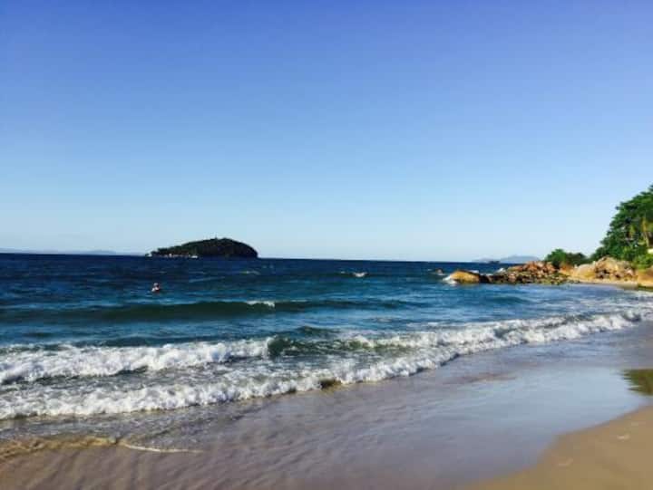 Apto Para 4 Pessoas A 50 Metros Da Praia De Jurerê - Florianópolis