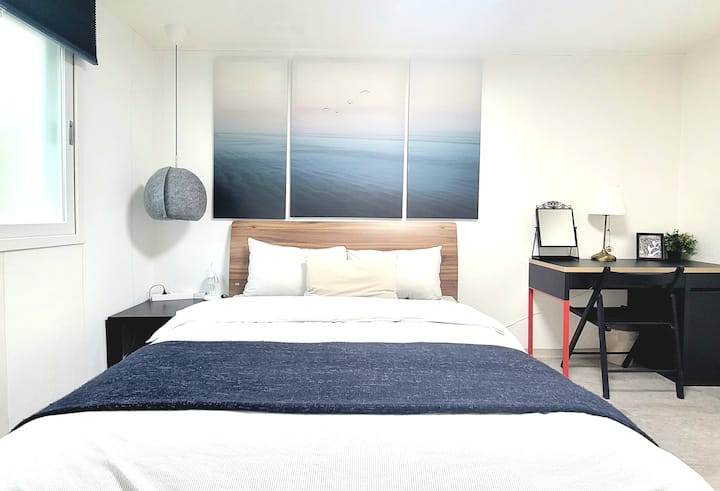 ❤ Jamie House#3 💛
☆ New ☆ 3room/
홍대 / 연남 / Dmc - Seoul