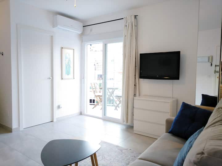 Studio Moderne Avec Terrasse, Soleil L'après-midi - Fuengirola