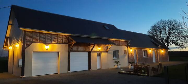 En Pleine Campagne, Près De La Forêt . - Yvetot
