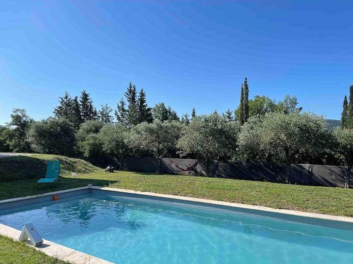 Villa De 115 M2  Avec Piscine Et 1200 M2 De Jardin - Fayence