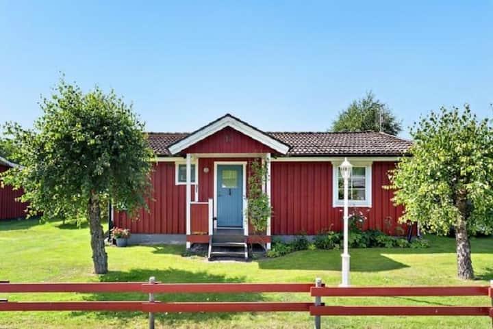 Mysig Stuga & Gäststuga, Promenad Till Havsbad! - Sölvesborg