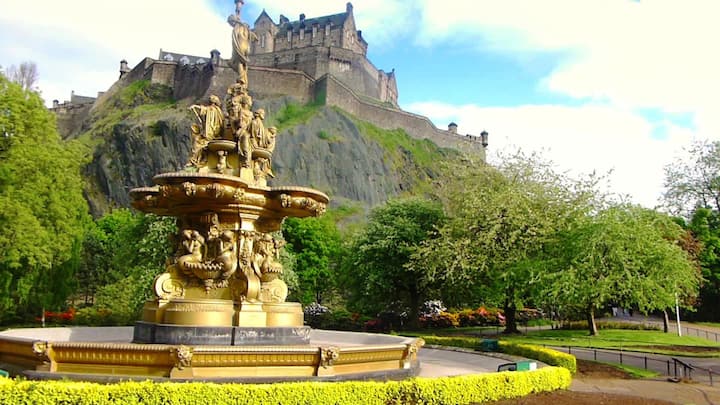Bright, Central, Traditional, 3 Bed, 2 Bedroom Apt - Edimburgo