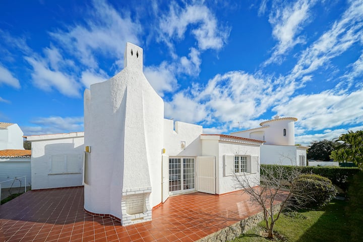 Carvoeiro - 2 Bedroom Villa With Swimming Pool - Carvoeiro