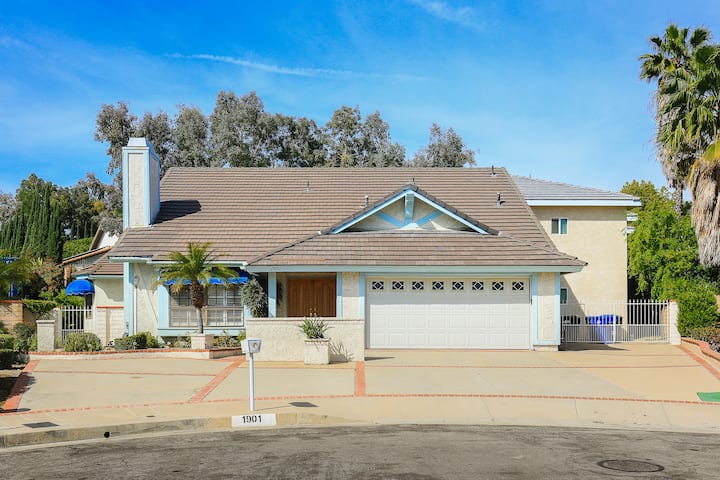 Rowland  Retreat - West Covina