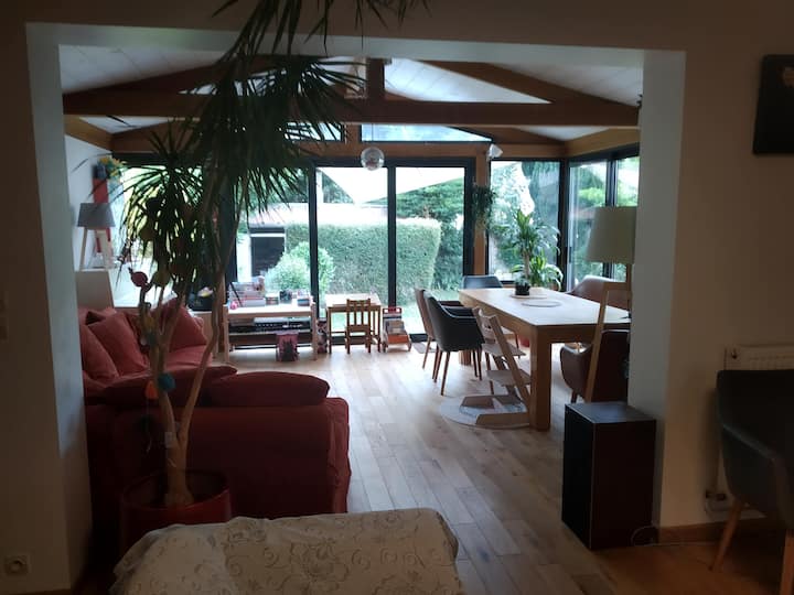 Maison Idéale Pour Familles Avec Jardin - Caen