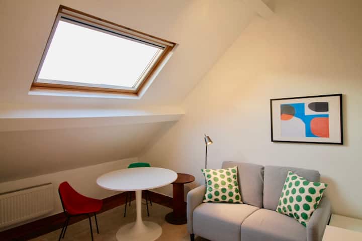 Amazing Place, Best Location !  Saint-gilles - Brüssel