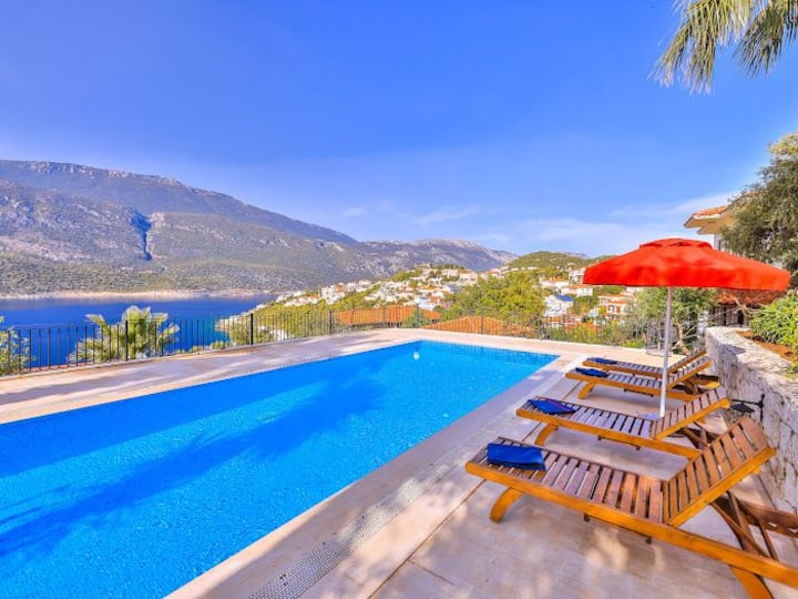 Rooms Heating System ,Open Swimming Pool Atwinter - Kaş