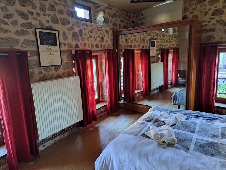 Suite Pour 7 Personnes - Montbrison