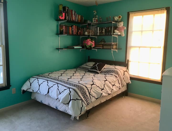 Cozy Cul-de-sac Near Liberty University - Lynchburg, VA