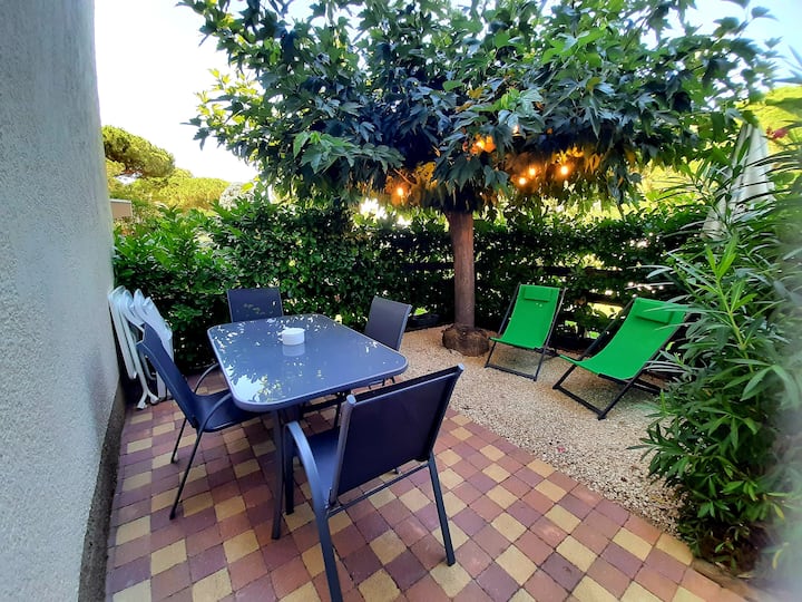 Charmant Logement Avec Jardin Et Parking Privé - La Grande-Motte