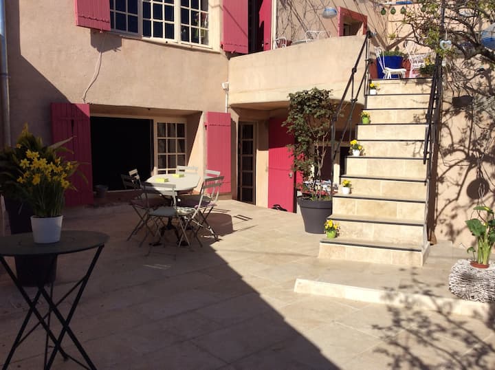 Bas De Maison De Village 60m2 - Fuveau