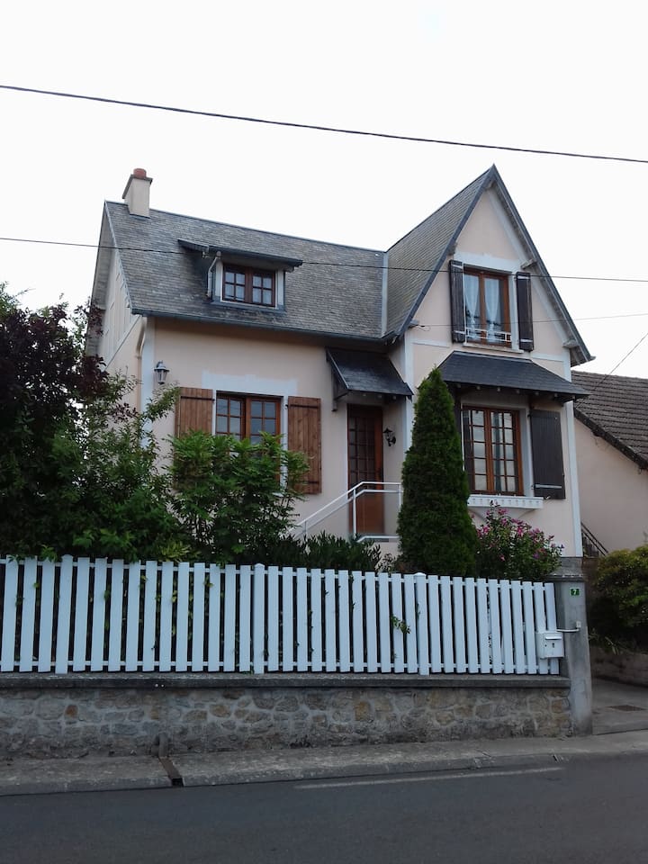 Maison Baie Du Mont Saint Michel Pour 8 Personnes - Jullouville