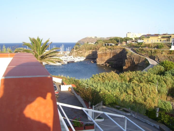 Villa In Ventotene, Pontine Islands Tyrrhenian Sea - Ventotene