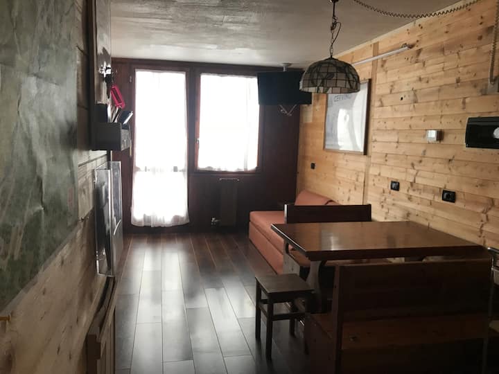 Cervinia- La Grand’ourse,  40m 4/5personn - Valtournenche