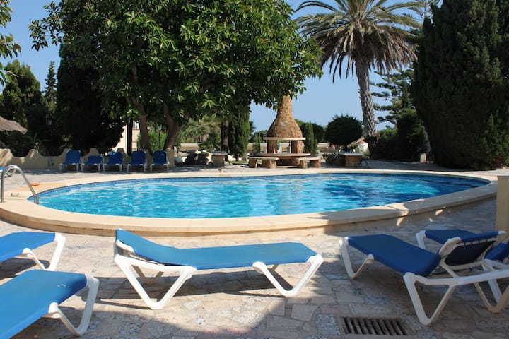Bungalow 14, 150m De La Cala Malloquí - カルペ