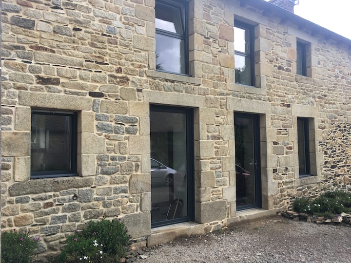 Maison Entièrement Rénovée - Montauban-de-Bretagne