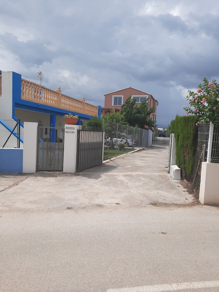 Casa Independiente Playa Bassetes  Oliva,valencia. - Oliva