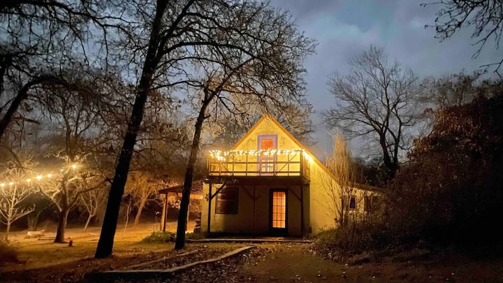 Rustic & Cozy Home On 9 Acres Of Forest - Pink, OK