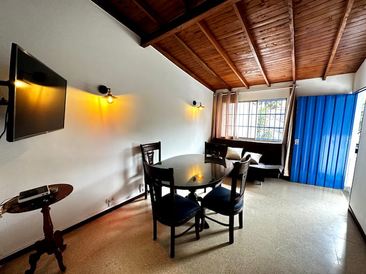 1017 Casa Manila Poblado - Medellín