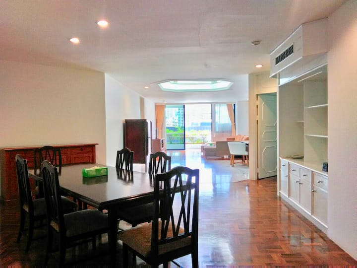 Spacious 3 Bedrooms Very Close To Sky Train-11cs - Bangkok