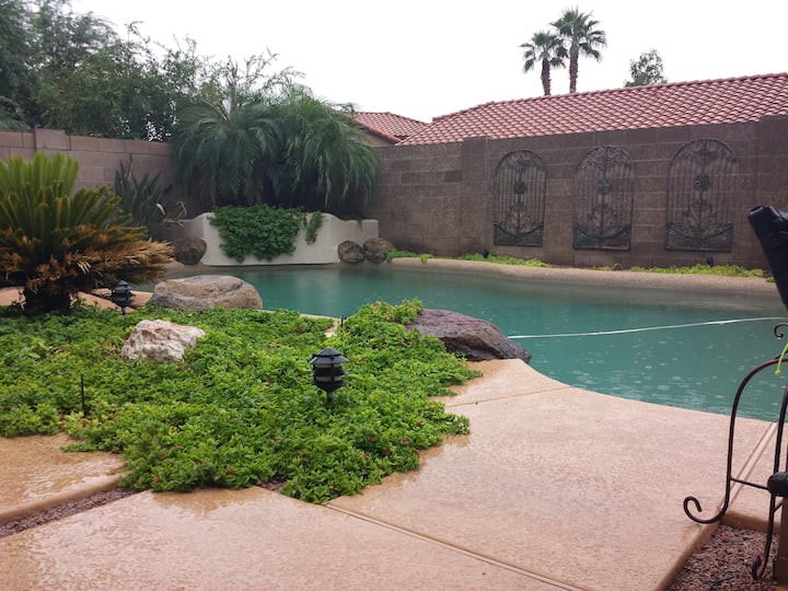 Dream Vacation! Pool Kayak Fire Pit Lakes +More - Chandler, AZ