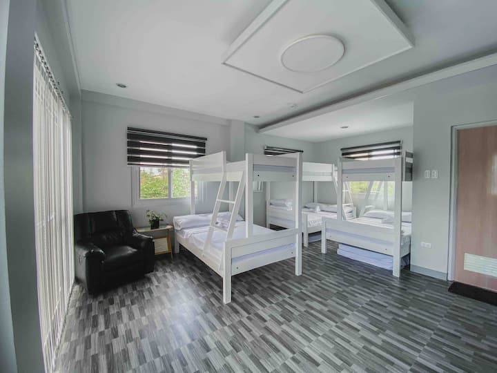 Skye-lounge Inn - Alaminos
