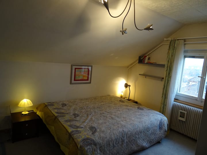 Ruhiges Zimmer Mit Aussicht Auf Bern Und Jura - Bern