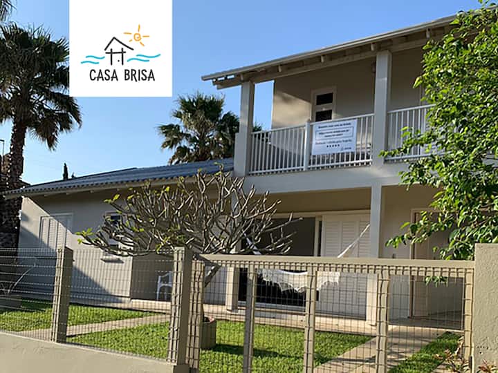 Casa Brisa - Praia Dos Molhes Com Vista Para O Mar - Torres, Brasil