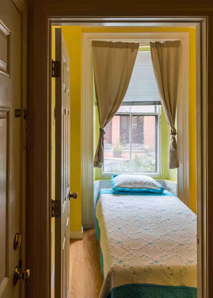 Most Lovely 3 Bedroom Apt In Beacon Hill Boston - Boston, MA