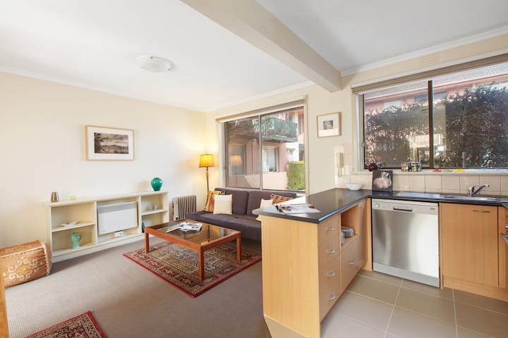Northcote Charm: Spacious And Quiet Suburban Stay - 墨爾本