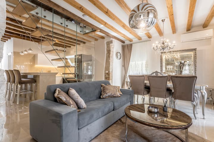 Big Family Apartment - Seget Vranjica