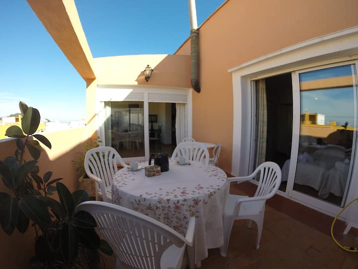 ÁTico En Dénia, Céntrico, Muy Luminoso, Wifi, A/c - Denia