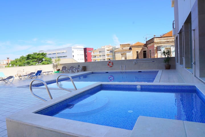 Top Floor*ac*heating*wifi*heated Pool*gym*garage - Lagos