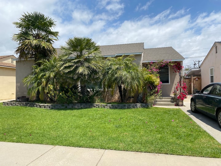 Lakewood Oasis - Bellflower, CA