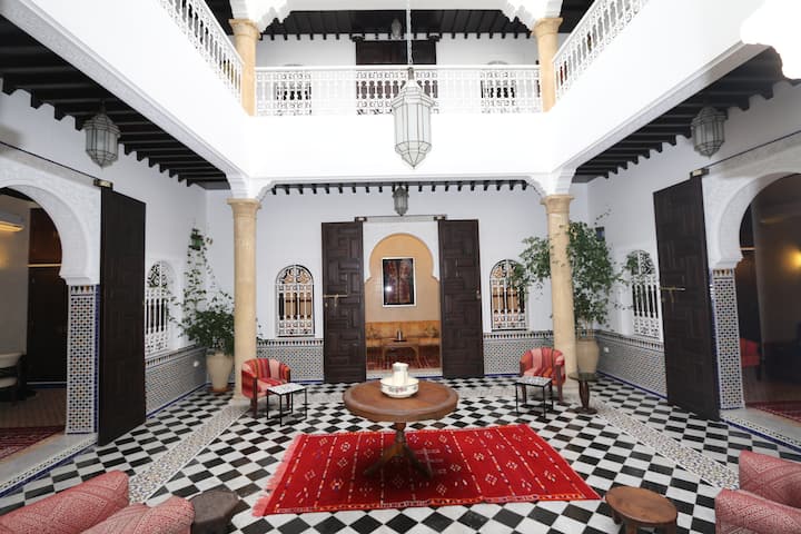 Riad Ikbal Au Coeur De La Médina De Rabat - Rabat