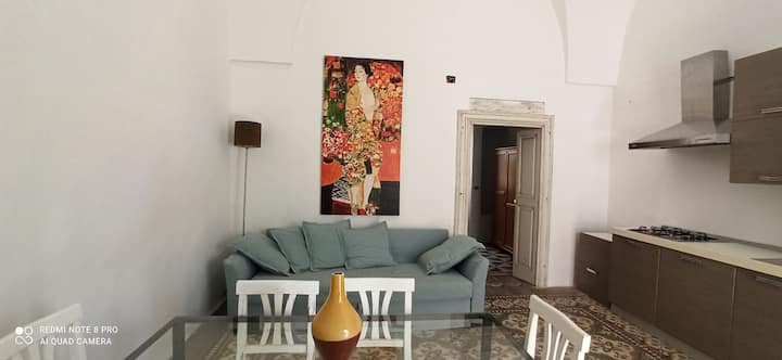 Tuglie Centro Storico - Tipico Trilocale Salentino - Parabita