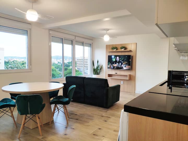 "Nobre" C/garagem, Prox. Sta. Casa, Ufrgs, Ufcspa - Porto Alegre