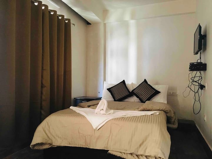 Karish K Inn🏩 Cozy Room - Mirik